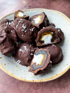 Roman Stuffed Dates - The Modern Nonna