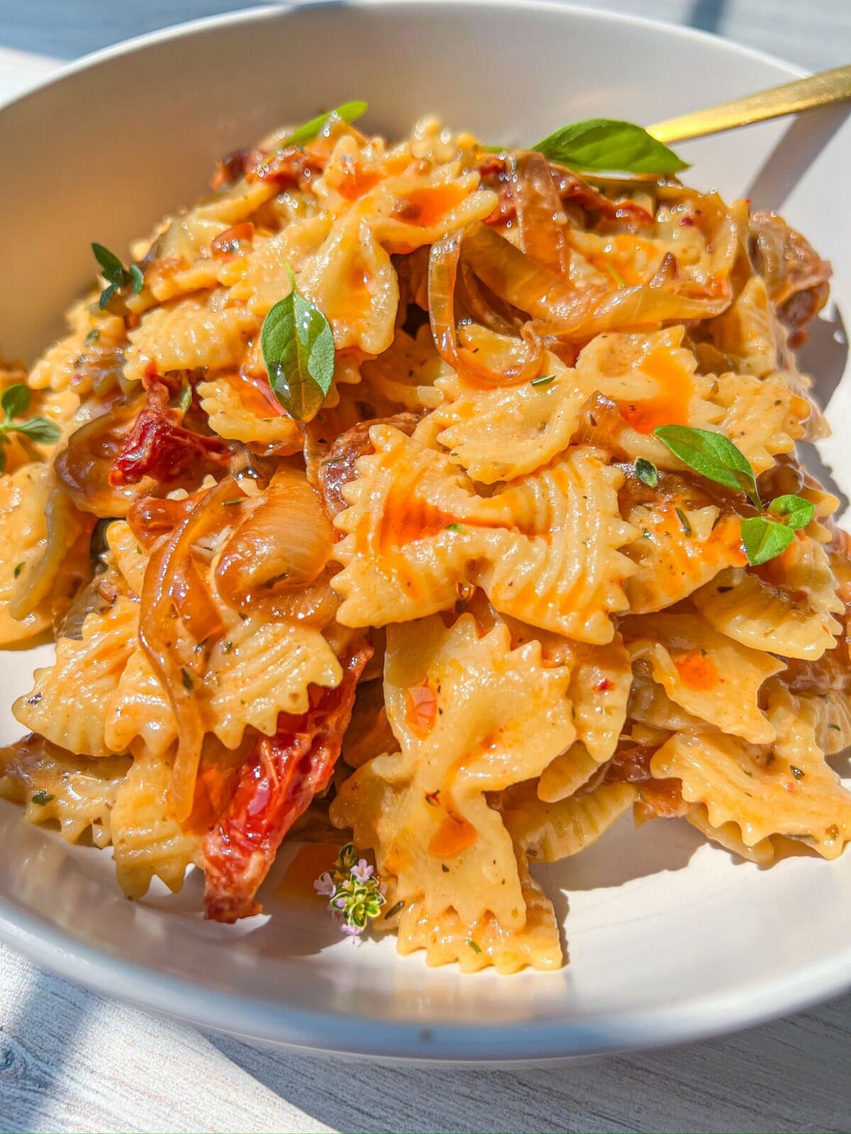 Caramelized Onion Pasta - The Modern Nonna