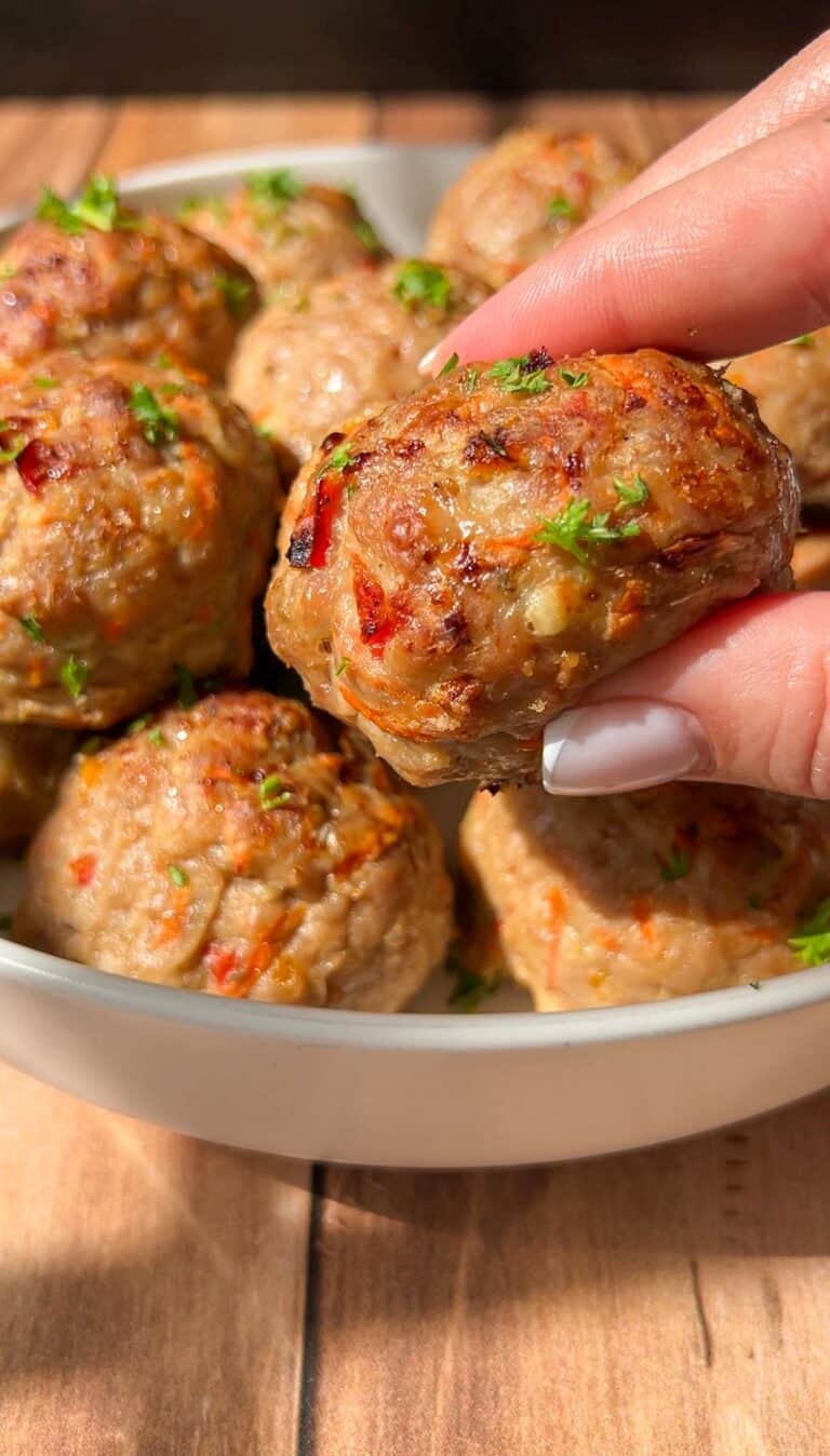 Baked Meatballs Recipe - The Modern Nonna